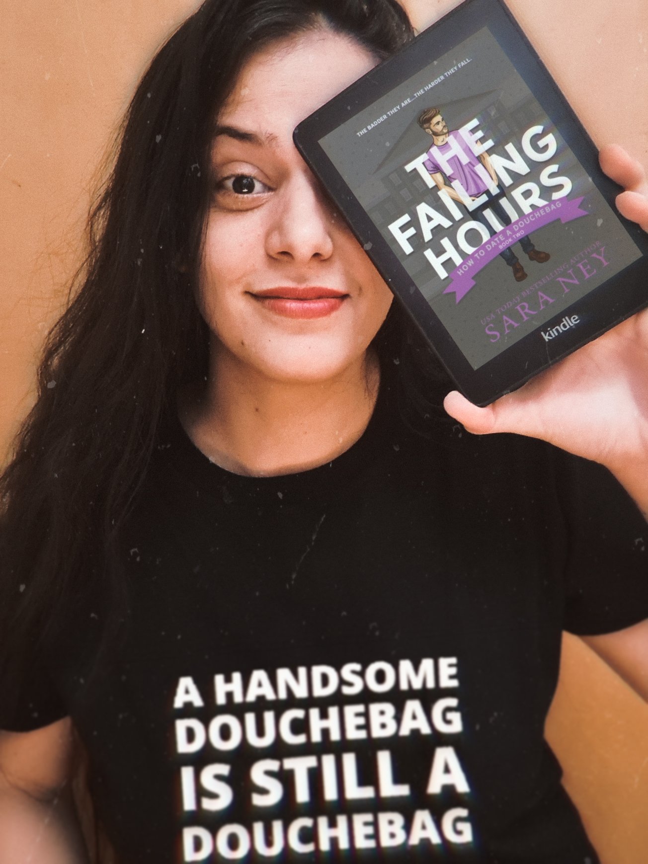 BOOK REVIEW: איך לצאת עם דושבג – זיק דניאלס / שרה ניי / The Failing ...