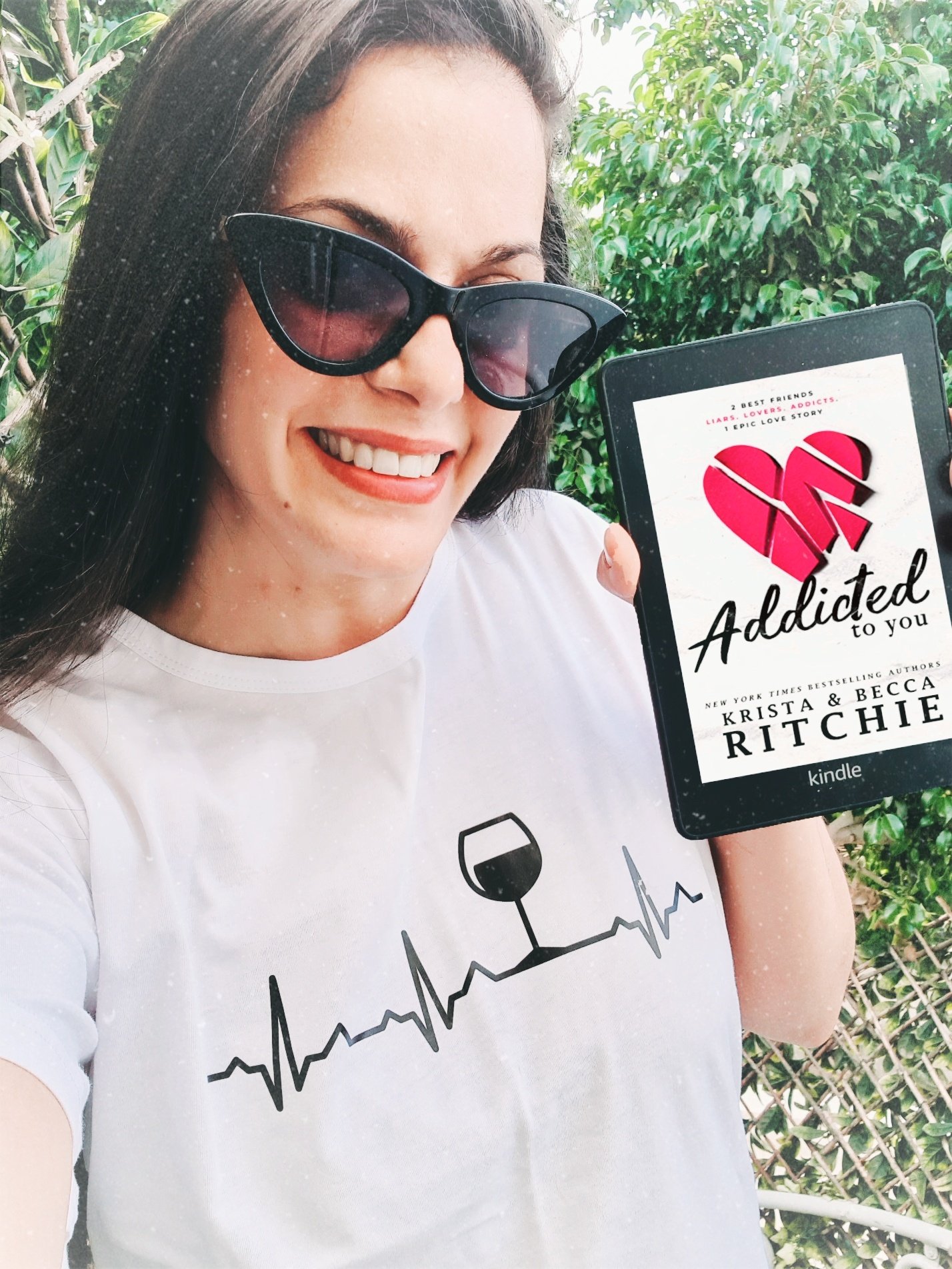 BOOK REVIEW: מכורה אליך / כריסטה ובקה ריצ'י / Addicted to You / Krista ...